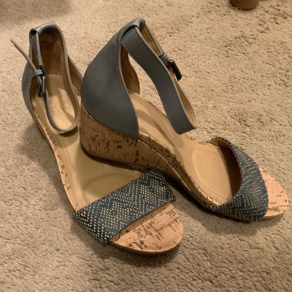 Naturalizer | Shoes | New Naturalizer Blue Wedge Sandals | Poshmark